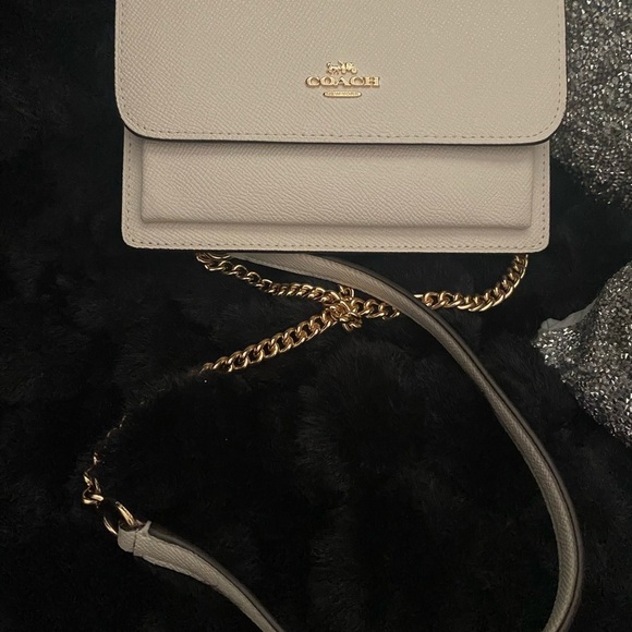 Coach | Bags | Coach Cream Crossbody Bag | Poshmark